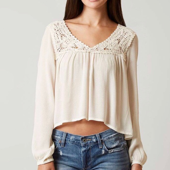 Billabong | Tops | Billabong Crochet Top M | Poshmark